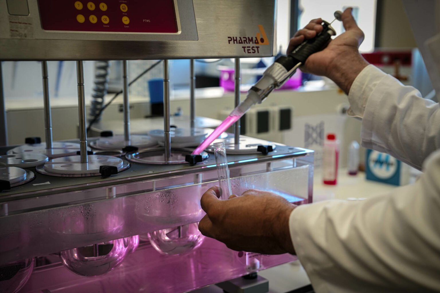 Core Facilities contact - UM6P - SHCC